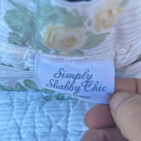 Simply Shabby Chic | Bedding | Simply Shabby Chic Twin Quilt With ...
